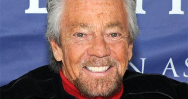 Stephen J. Cannell, Prolific TV Producer, Dies - CBS News