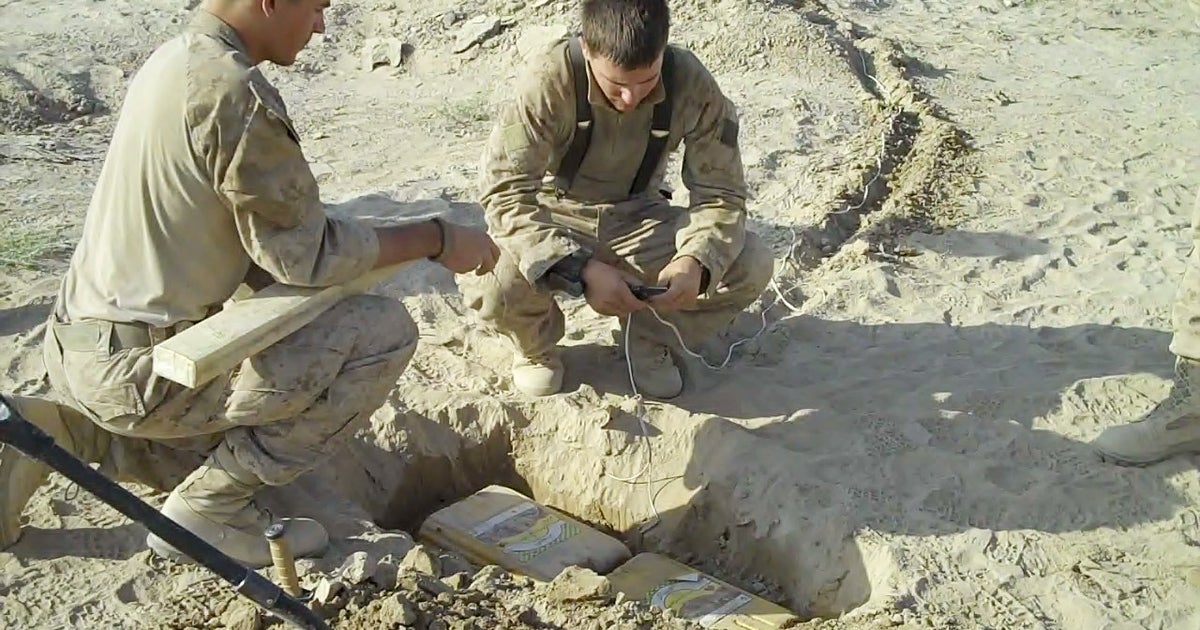 Marines Train Bomb Disposal Teams with Hidden (Fake) IEDs - CBS News