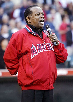 10 Celebrities Who Fought Lung Cancer