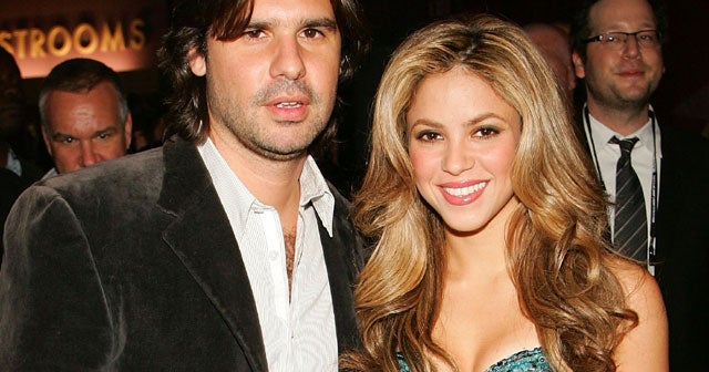 Shakira and Longtime Boyfriend Split - CBS News