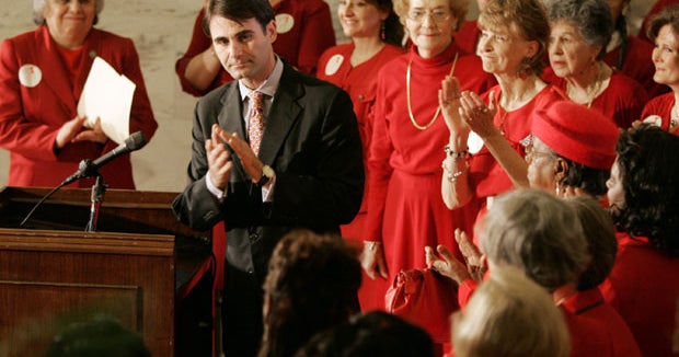 Wear Red Day 2011 Offers a Wardrobe with Heart - CBS News