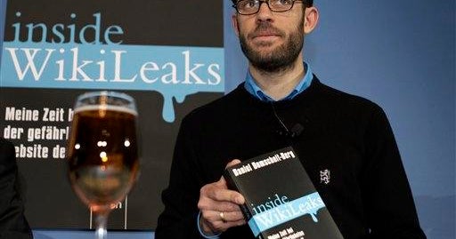 Assange Portrayed As 'emperor' In Insider Book - CBS News