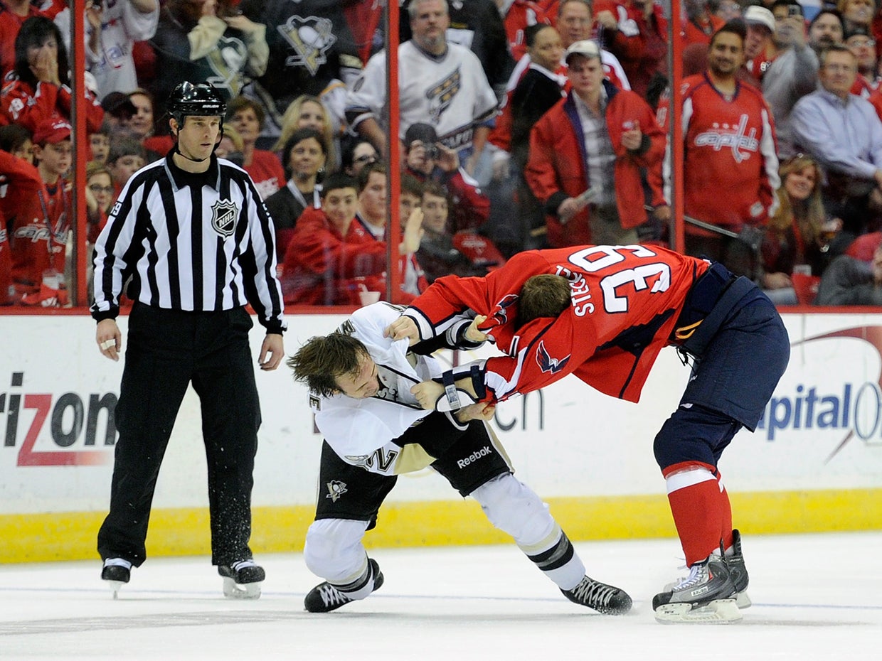 2010-11 NHL Fight Night