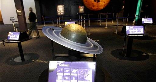 Boston Planetarium Reopens After $9M Renovation - CBS News