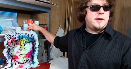 Blind artist paints a colorful world - CBS News