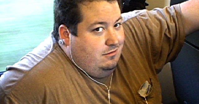 380-pound man gets to about 200 to skydive - CBS News