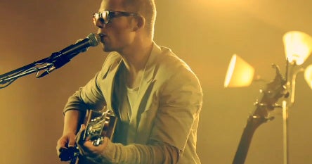 Jarle Bernhoft's insanely looped live soul jam,"C'mon Talk," blows us ...