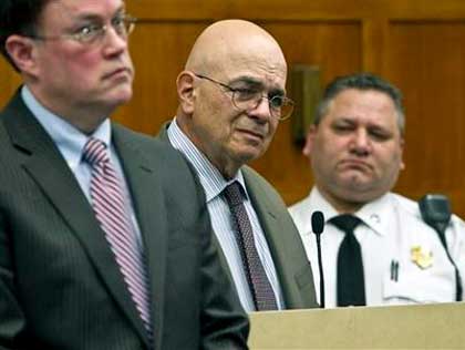 High school coaching legend Robert Oliva pleads guilty to child sex ...