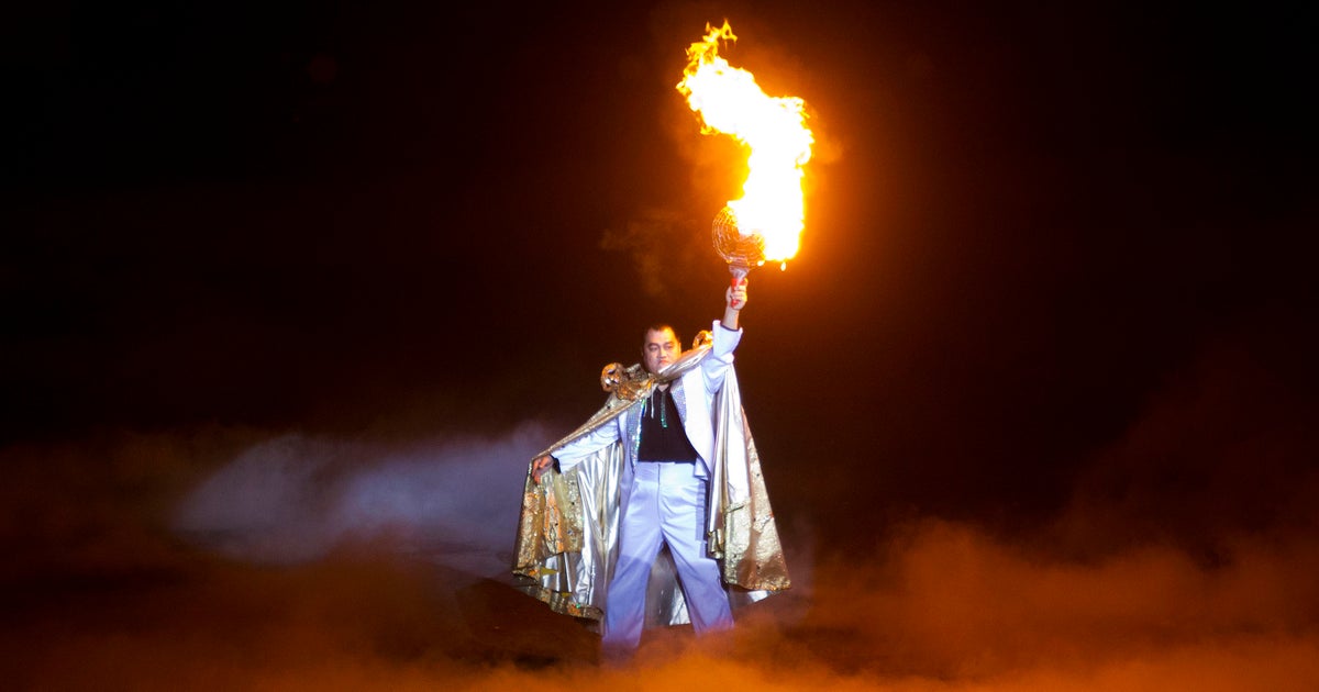North Korea stages massive magic show - CBS News