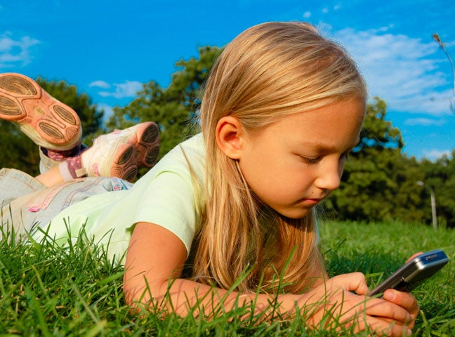 Cell phones & cancer: 8 dumb ways to boost possible risk