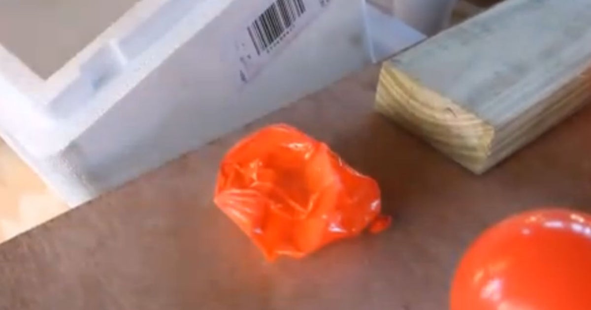 Frozen balloon is fascinating and "pretty cool" - CBS News