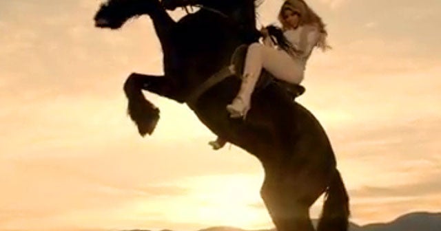 Beyonce's "Run The World (Girls)" VIDEO: Why we love it, hate it - CBS News