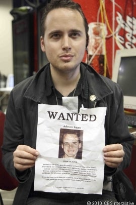 Ex-hacker who turned in Bradley Manning takes the stand - CBS News