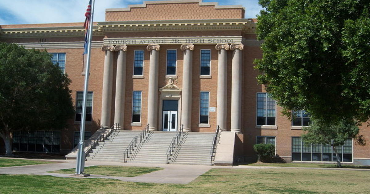 Yuma shooting kills at least five people - CBS News