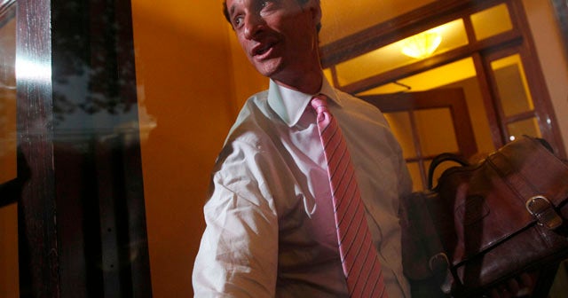 Weiner admits communication with 17-year-old girl - CBS News