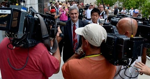 Casey Anthony trial: Media frenzy at new heights - CBS News