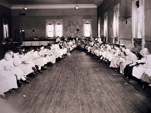 19th and 20th century psychiatry: 22 rare photos 19th and 20th century psychiatry: 22 rare photos