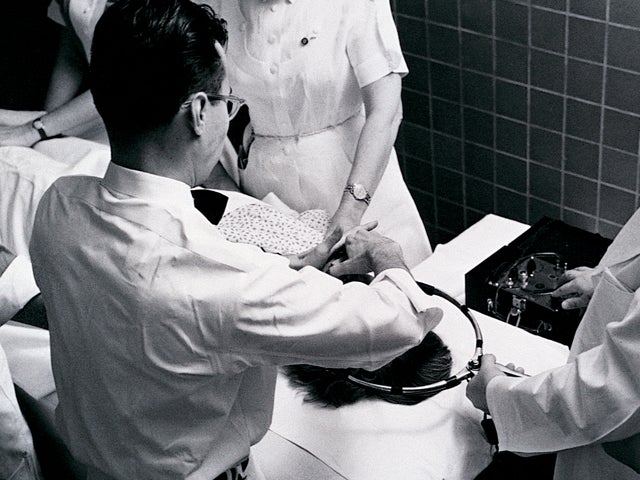 19th and 20th century psychiatry: 22 rare photos