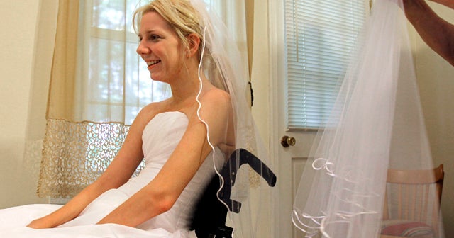 Paralyzed bride adjusts to life, ready to marry - CBS News