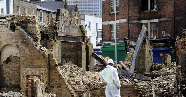 London's rioters: Every explanation under the sun - CBS News