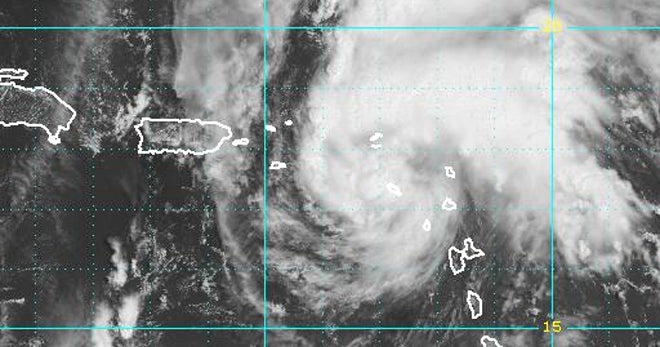 Hurricane warnings for Puerto Rico, Dom. Rep. - CBS News