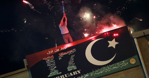 Muammar Qaddafi's regime is "clearly crumbling" - CBS News