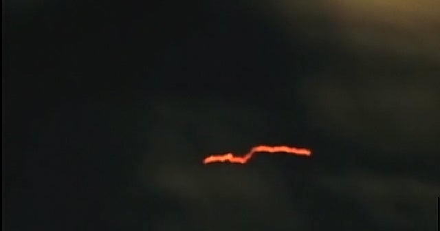 Mystery light in night sky over Southwest - CBS News