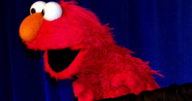 Elmo rocks with "American Idol" judge in NYC - CBS News