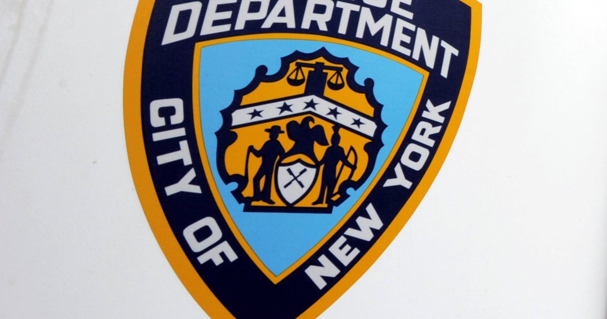 Report: NYPD officer who exposed ticket-fixing to be promoted - CBS News