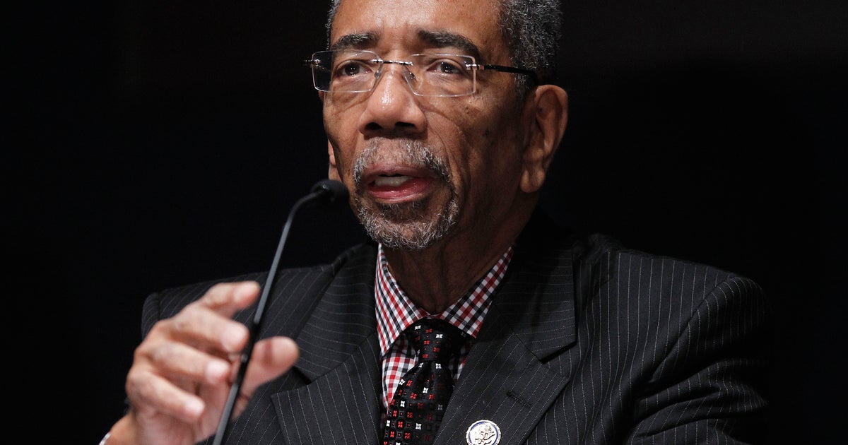 Congressman compares NCAA to Mafia - CBS News