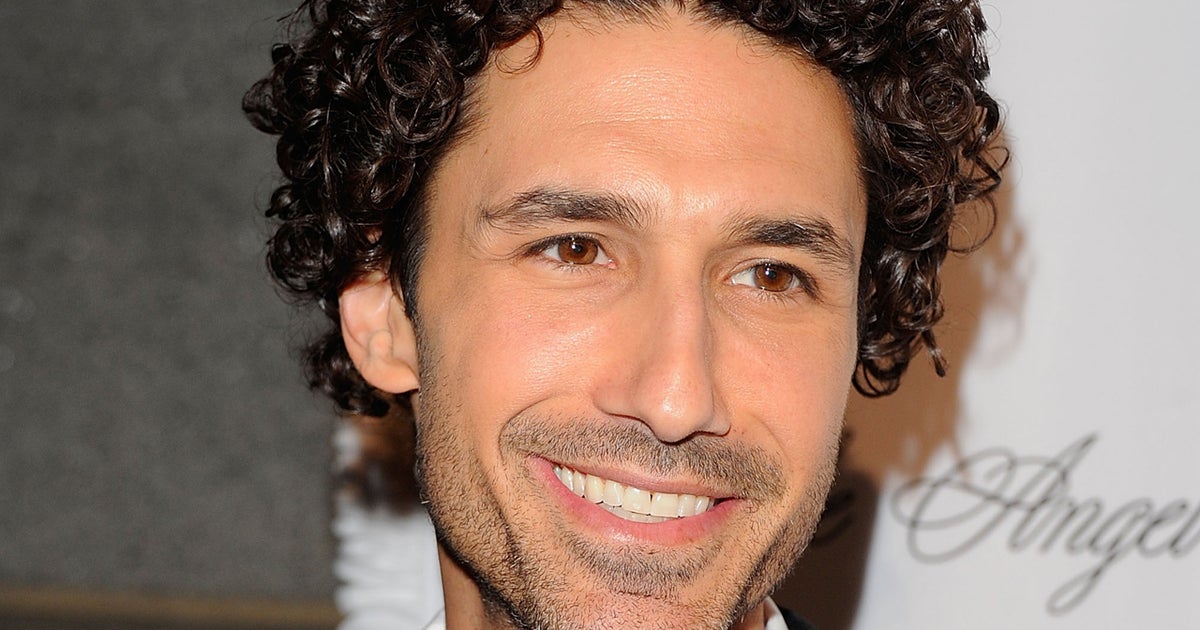 Ethan Zohn's cancer returns - CBS News