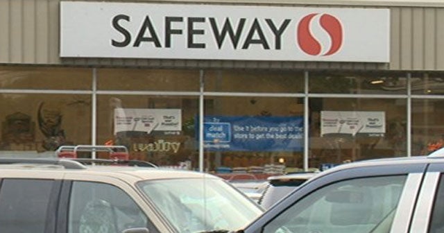 Safeway selling stores in Canada - CBS News