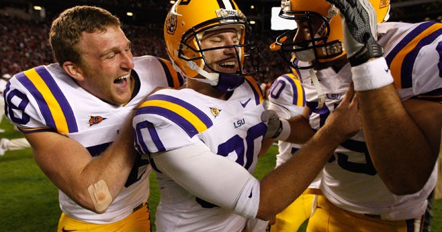No. 1 LSU beats No. 2 Bama 9-6 in OT - CBS News