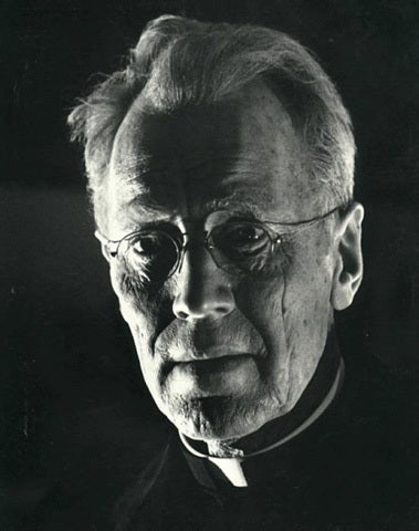 Movie makeup master Dick Smith 1922-2014