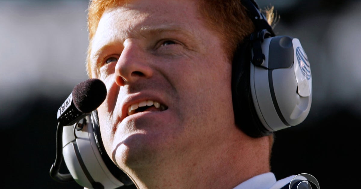 McQueary: "Act was over" so I didn't go to cops - CBS News