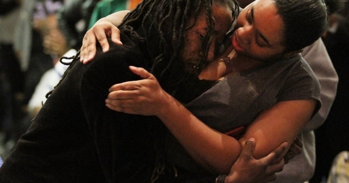 Florida A&M band suspended after death - CBS News