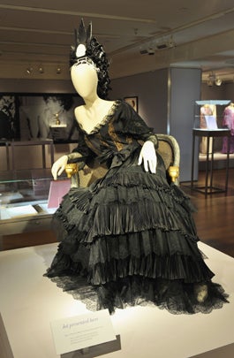 Elizabeth Taylor collection sold