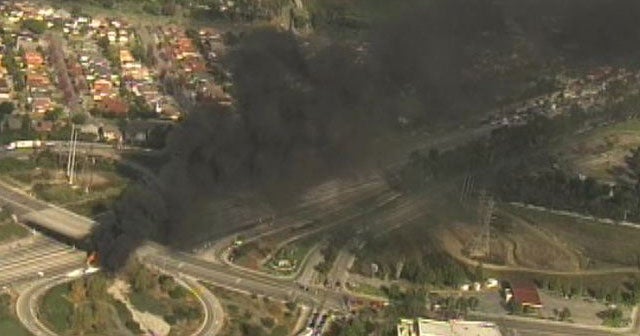 Tanker truck on fire on Pomona Freeway - CBS News