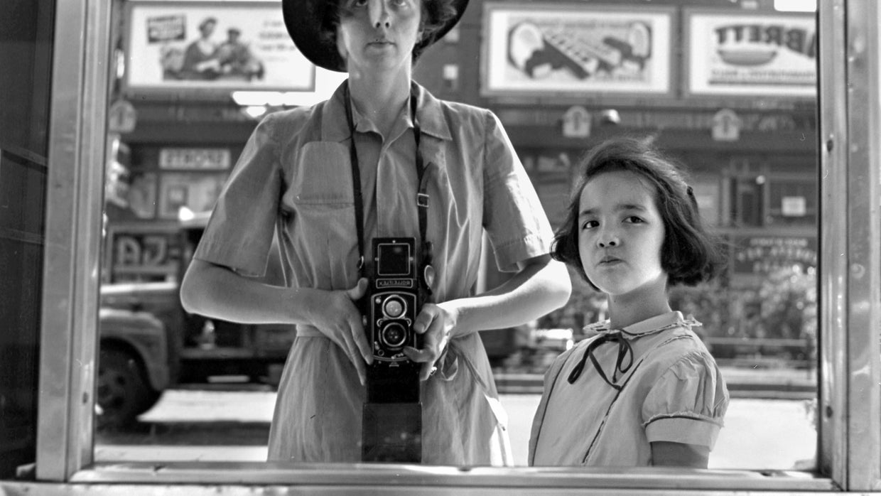 A nanny's hidden talent captured on film - CBS News