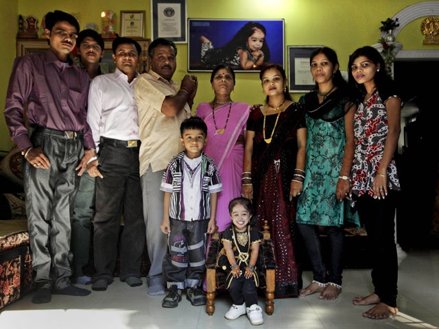 2-foot tall Indian woman named world's shortest