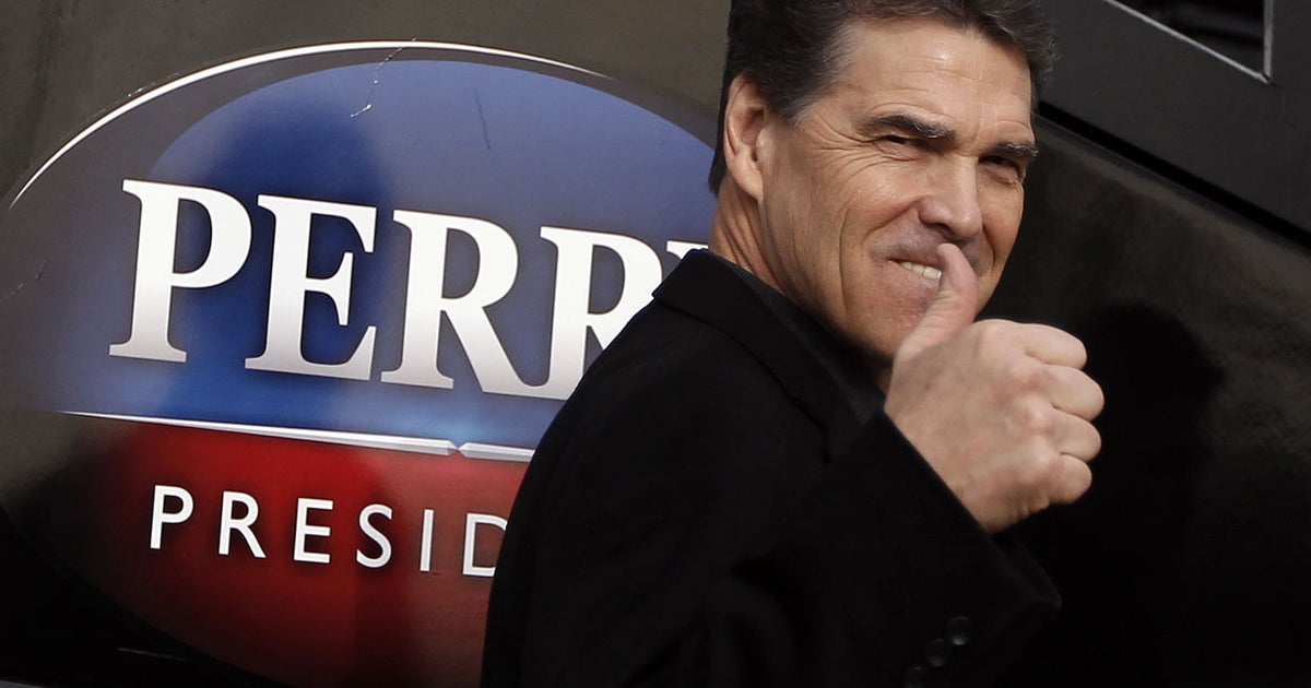 Rick Perry bills himself as "Main Street" candidate in new ad - CBS News