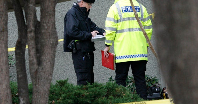Texas cops: Man in Santa suit killed 6 relatives - CBS News