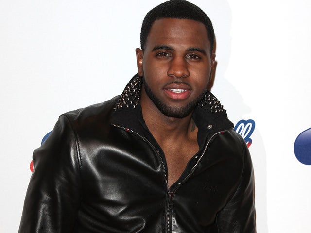 Jason Derulo fractures neck while preparing for world tour - CBS News