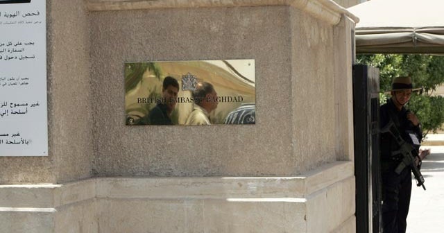 UK hostage's body turned over to embassy in Iraq - CBS News