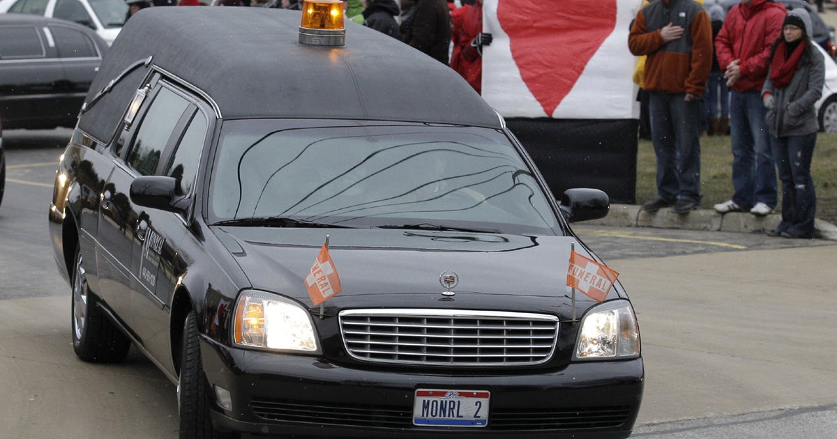 Hearse driver dies while taking body to funeral - CBS News