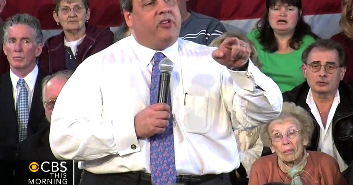 Chris Christie: Romney "might be able to convince me" to be VP - CBS News