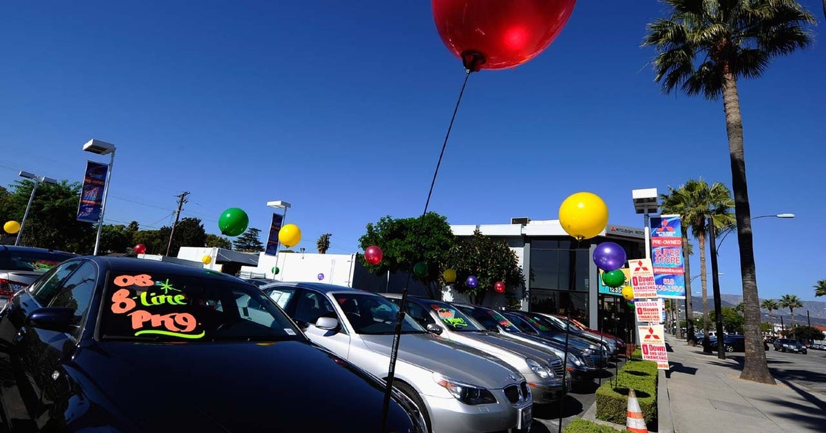 Best and worst things to buy in October - CBS News