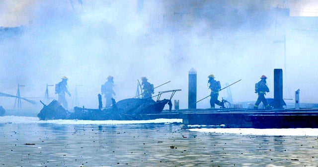 2 feared dead in Bellingham, Wash., marina fire - CBS News