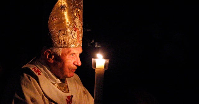 Pope holds Easter candle at basilica vigil - CBS News