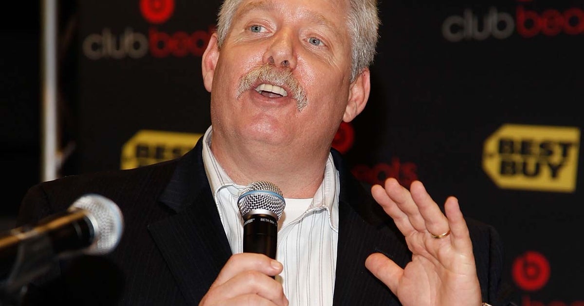 Best Buy CEO Brian Dunn calls it quits - CBS News